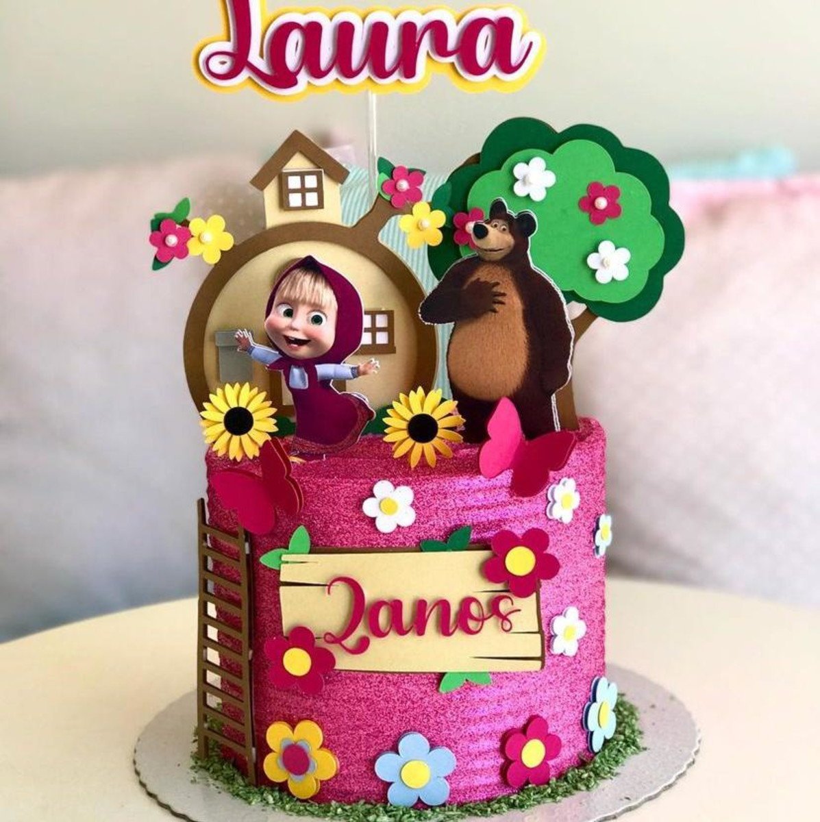 Arquivo de topo de bolo Marsha e o urso - Topo de Bolo Para Imprimir